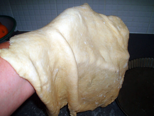 Making pastry with oil