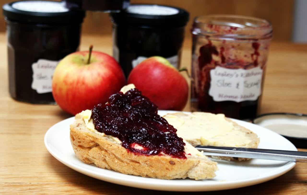 Home made sloe and apple jam - Thrifty Lesley