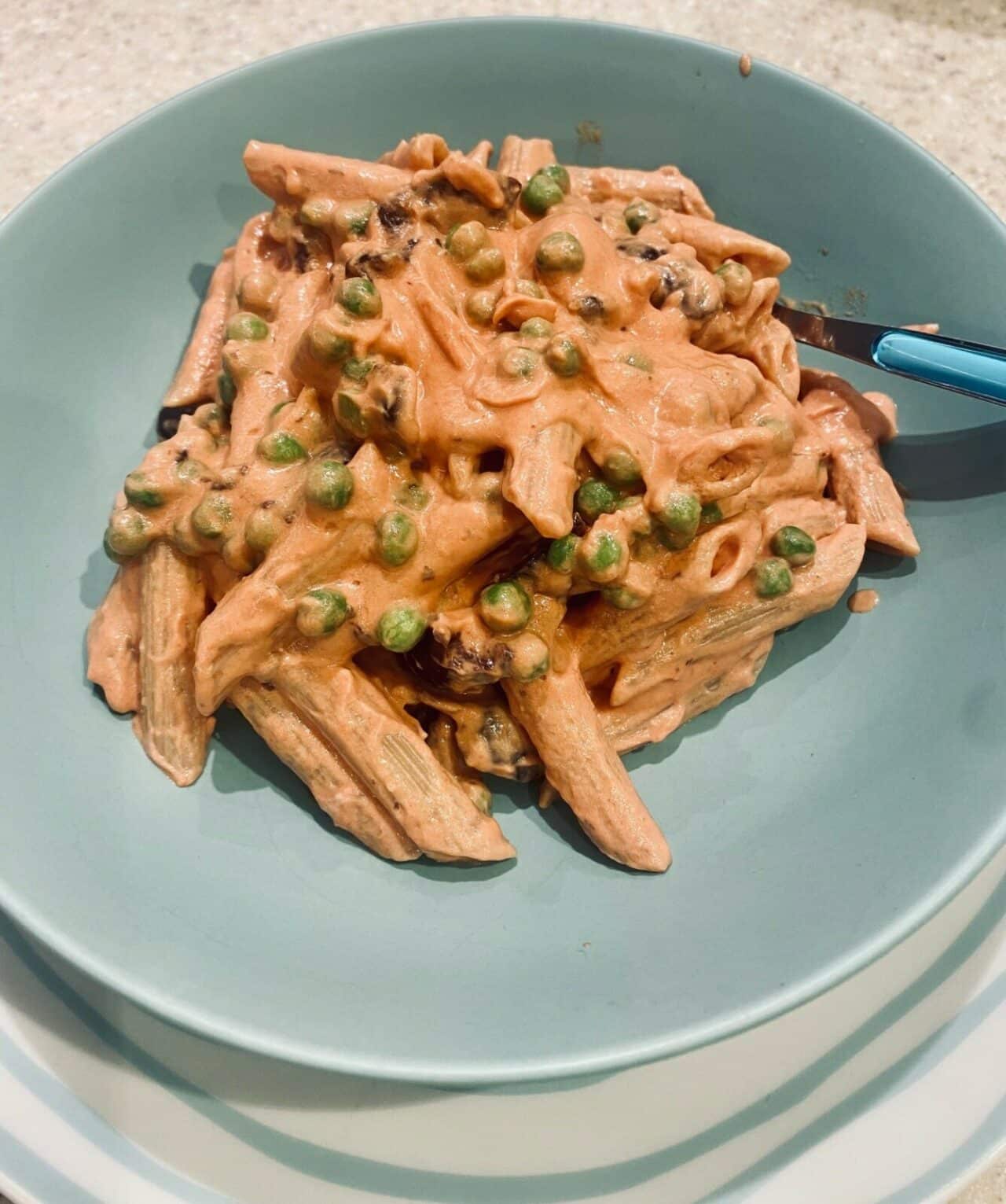 Pasta with Olives, Tomato & Soft Cheese - Thrifty Lesley